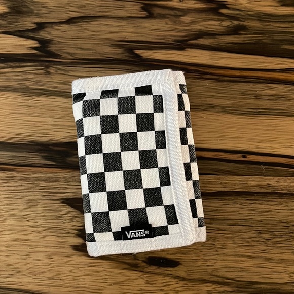 Vans | Accessories | Vans Trifold Wallet | Poshmark